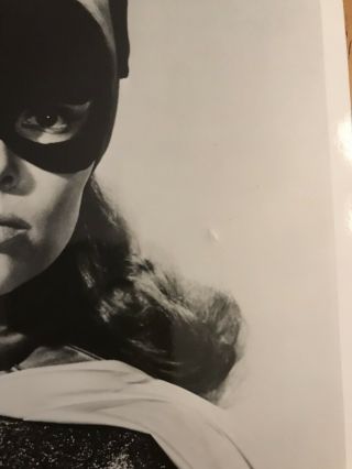 YVONNE CRAIG BATGIRL AUTOGRAPH SIGNED 8x10 PHOTO BATMAN 66 Authentic ...