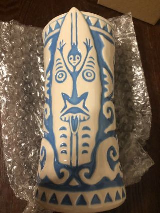 Trader Sams Enchanted Tiki Bar Tangaroa Surfboard Disneyland 1st ...