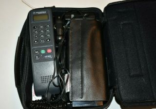 Vintage 1994 Motorola America Series MS 833 Mobile Car Cell Brick Phone ...